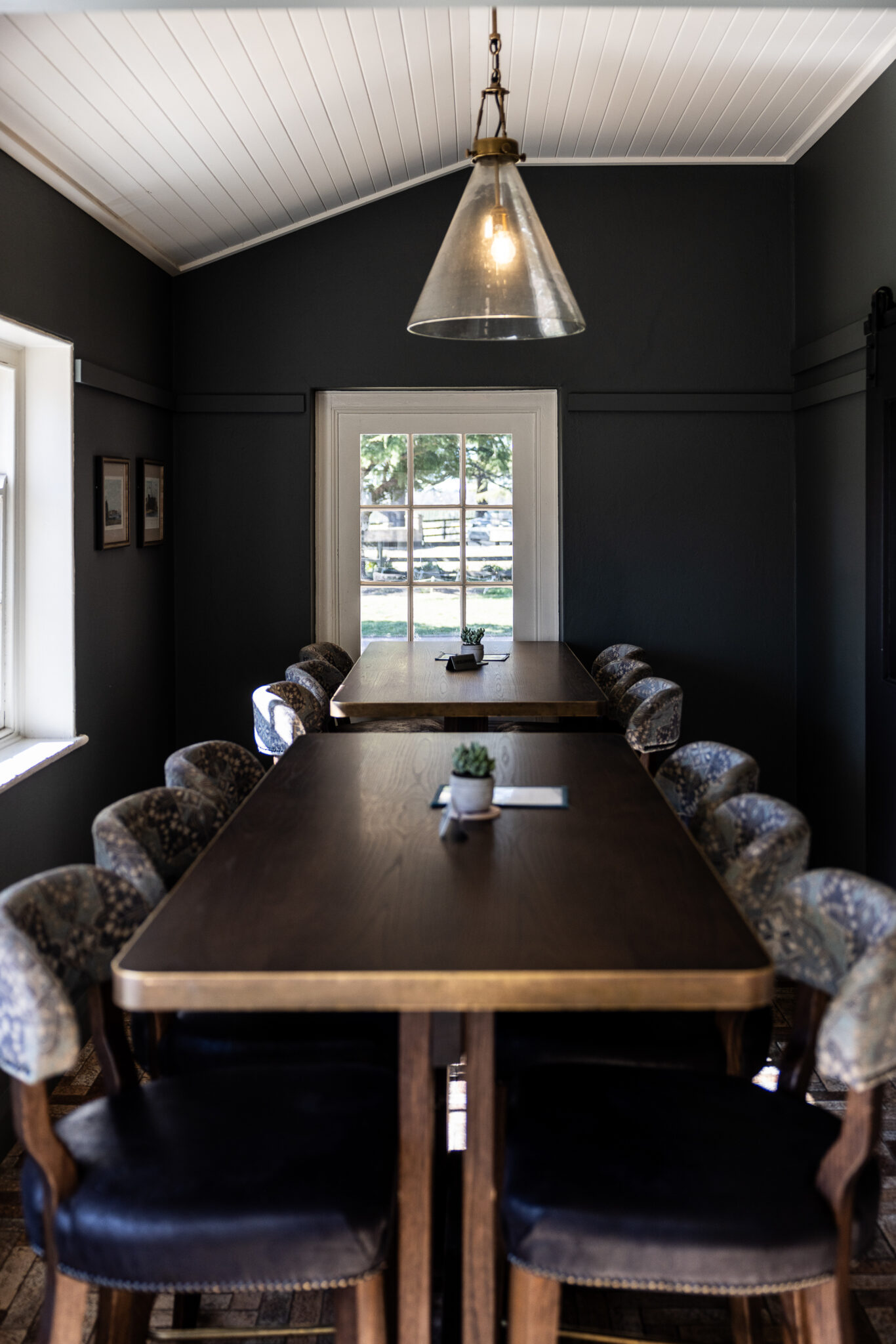 Book a Table - Briars Inn | Southern Highlands pub