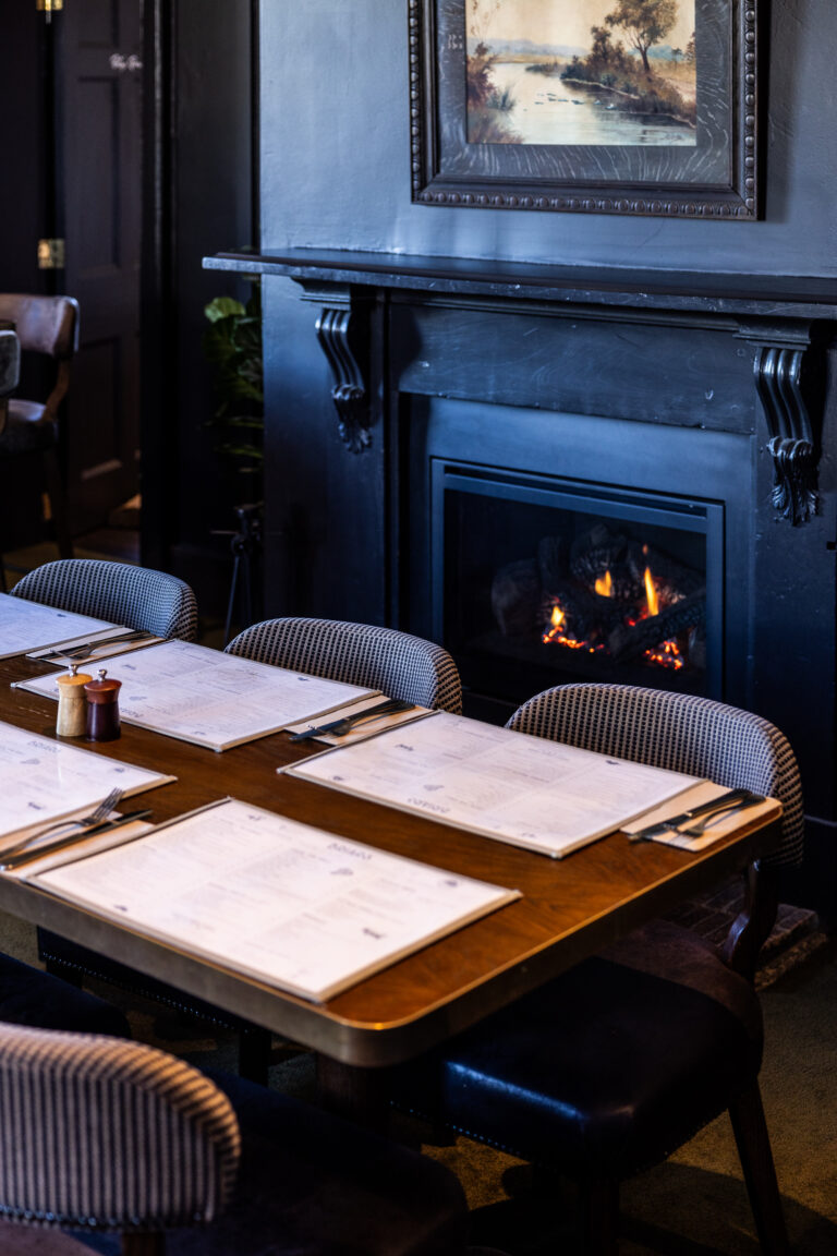 Book a Table - Briars Inn | Southern Highlands pub